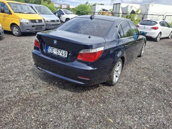 Zils BMW 525 2007 Rīga, ar dzinēja tilpumu 3.00 L un nobraukumu 367 tūkst. km par 4290 €, foto 5 vietnē AUTOMOTO.COM.LV