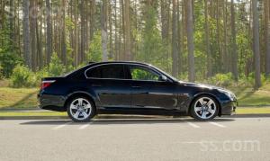Zils BMW 525 2007 Rīga, ar dzinēja tilpumu 3.00 L un nobraukumu 367 tūkst. km par 4290 €, foto 9 vietnē AUTOMOTO.COM.LV