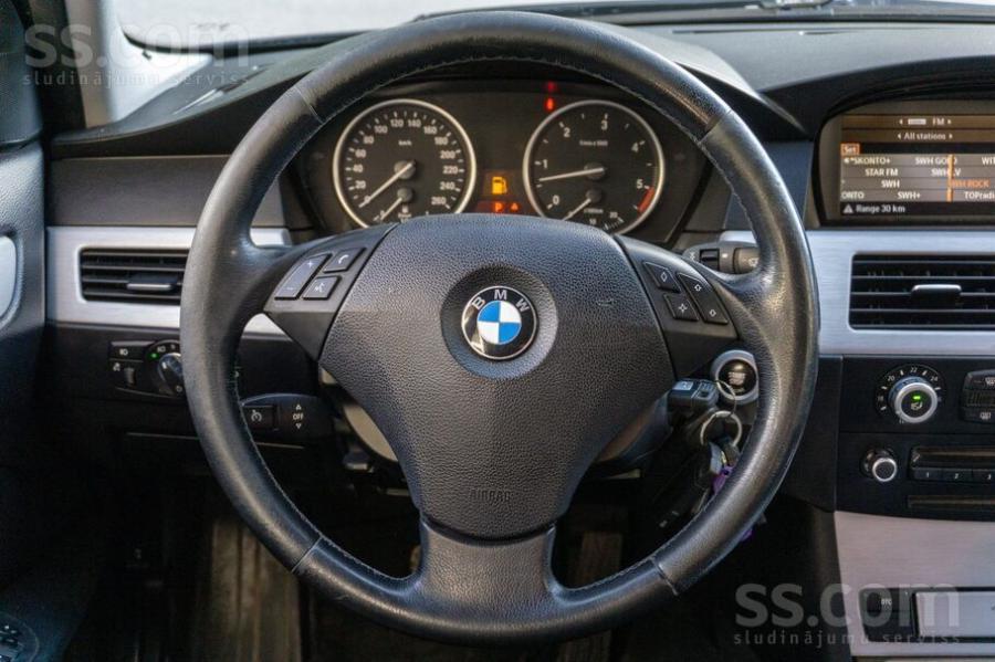 Zils BMW 525 2007 Rīga, ar dzinēja tilpumu 3.00 L un nobraukumu 367 tūkst. km par 4290 €, foto 14 vietnē AUTOMOTO.COM.LV