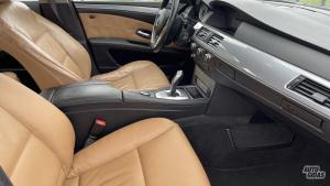 Blue BMW 525 2007 in Marijampole, with an engine capacity of 3.00 L and mileage of 292 thousand km for 3990 €, photo 14 on AUTOMOTO.COM.LV