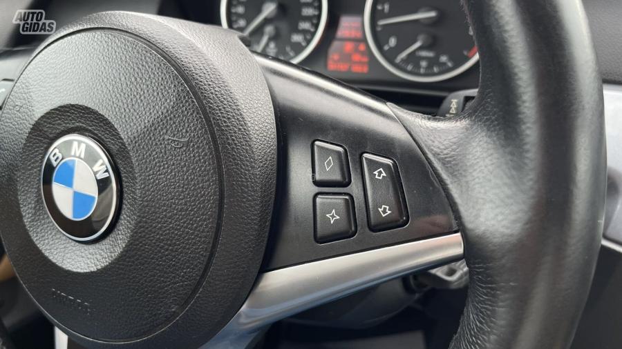 Blue BMW 525 2007 in Marijampole, with an engine capacity of 3.00 L and mileage of 292 thousand km for 3990 €, photo 18 on AUTOMOTO.COM.LV