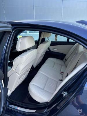 Zils BMW 525 2007 Šauļi, ar dzinēja tilpumu 2.50 L un nobraukumu 250 tūkst. km par 6300 €, foto 9 vietnē AUTOMOTO.COM.LV