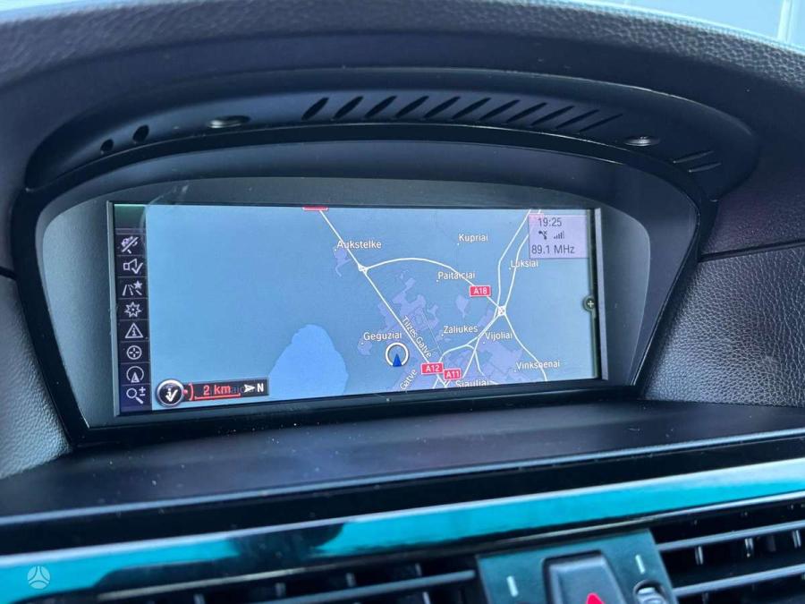 Zils BMW 525 2007 Šauļi, ar dzinēja tilpumu 2.50 L un nobraukumu 250 tūkst. km par 6300 €, foto 15 vietnē AUTOMOTO.COM.LV