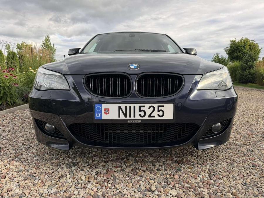 Zils BMW 525 2007 Viļņa, ar dzinēja tilpumu 2.50 L un nobraukumu 273 tūkst. km par 4200 €, foto 3 vietnē AUTOMOTO.COM.LV