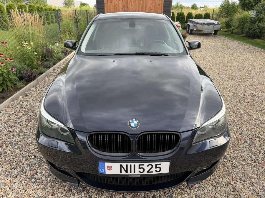Zils BMW 525 2007 Viļņa, ar dzinēja tilpumu 2.50 L un nobraukumu 273 tūkst. km par 4200 €, foto 4 vietnē AUTOMOTO.COM.LV