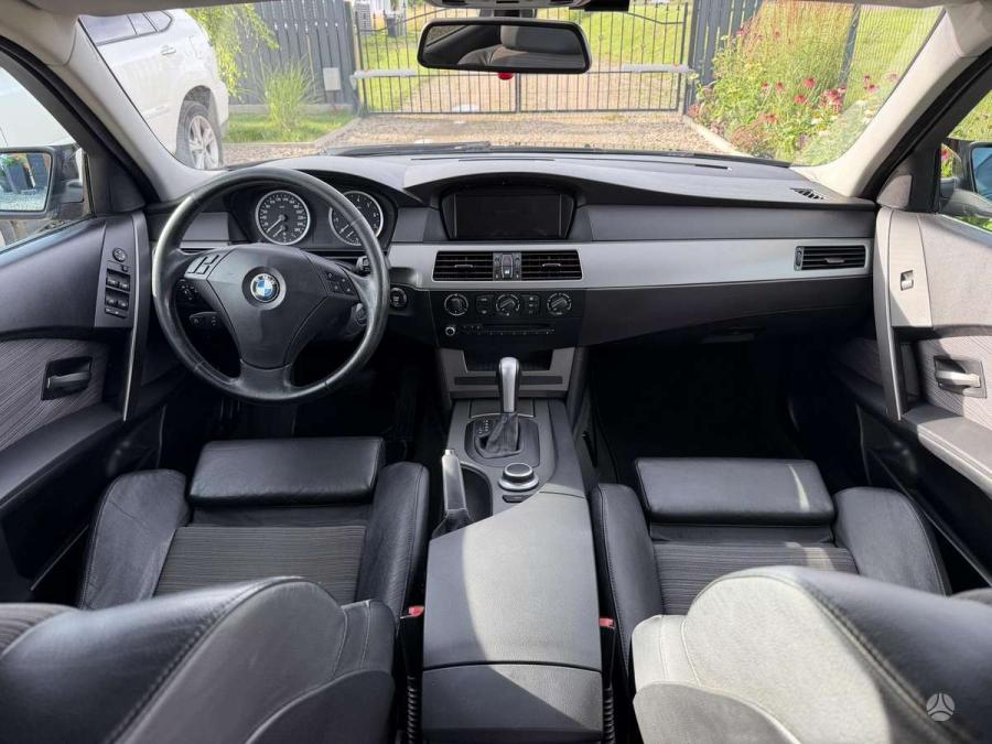 Zils BMW 525 2007 Viļņa, ar dzinēja tilpumu 2.50 L un nobraukumu 273 tūkst. km par 4200 €, foto 15 vietnē AUTOMOTO.COM.LV