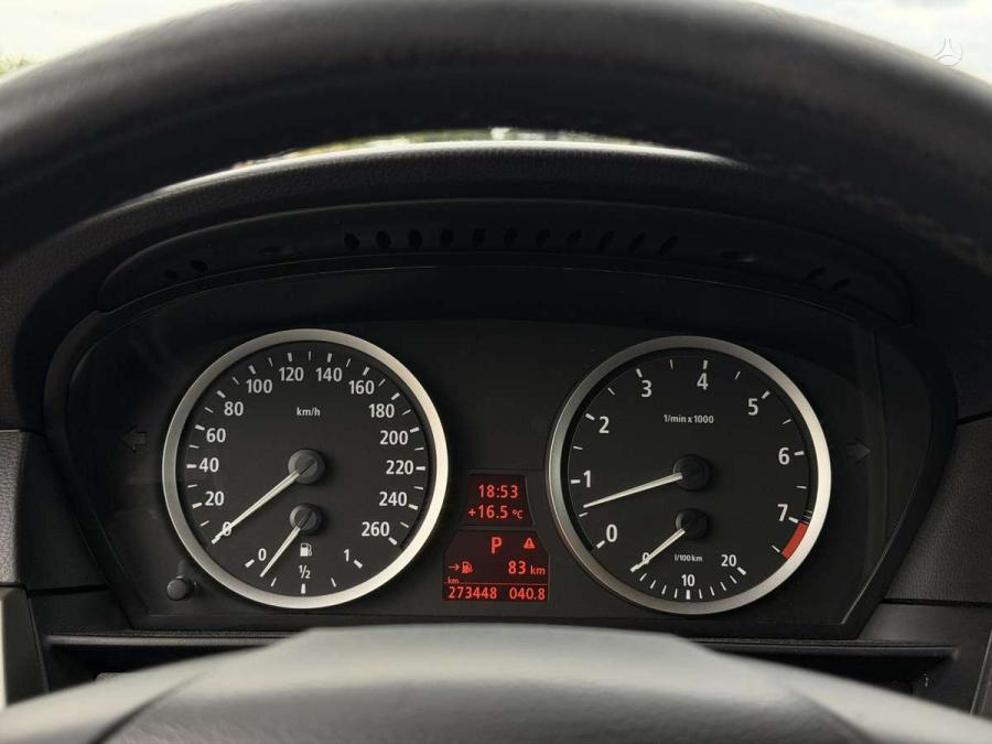 Zils BMW 525 2007 Viļņa, ar dzinēja tilpumu 2.50 L un nobraukumu 273 tūkst. km par 4200 €, foto 28 vietnē AUTOMOTO.COM.LV