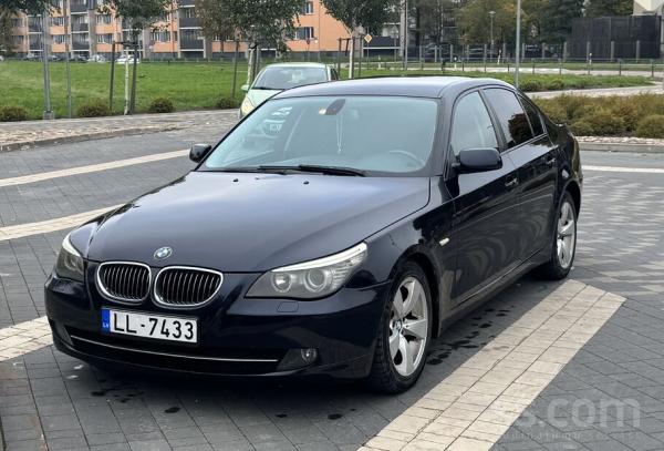 Zils BMW 525 2007 Jelgava, ar dzinēja tilpumu 3.00 L un nobraukumu 377 tūkst. km par 4250 €, foto 1 vietnē AUTOMOTO.COM.LV