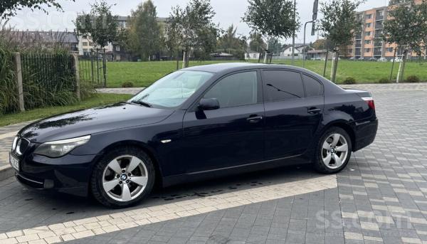 Zils BMW 525 2007 Jelgava, ar dzinēja tilpumu 3.00 L un nobraukumu 377 tūkst. km par 4250 €, foto 8 vietnē AUTOMOTO.COM.LV