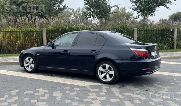 Zils BMW 525 2007 Jelgava, ar dzinēja tilpumu 3.00 L un nobraukumu 377 tūkst. km par 4250 €, foto 9 vietnē AUTOMOTO.COM.LV