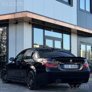 Blue BMW 525 2007 in Riga, with an engine capacity of 3.00 L and mileage of 285 thousand km for 6350 €, photo 12 on AUTOMOTO.COM.LV
