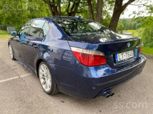 Zils BMW 525 2008 Daugavpils, ar dzinēja tilpumu 2.50 L un nobraukumu 0 tūkst. km par 2350 €, foto 4 vietnē AUTOMOTO.COM.LV