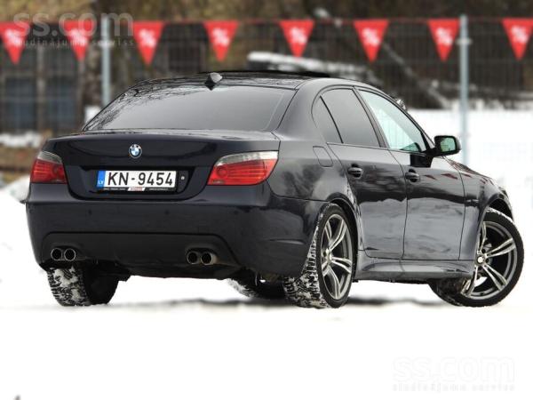 Blue BMW 525 2008 in Riga, with an engine capacity of 3.00 L and mileage of 390 thousand km for 7500 €, photo 7 on AUTOMOTO.COM.LV