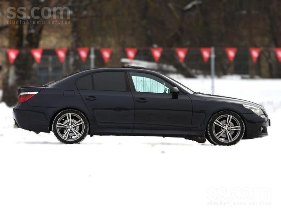 Blue BMW 525 2008 in Riga, with an engine capacity of 3.00 L and mileage of 390 thousand km for 7500 €, photo 8 on AUTOMOTO.COM.LV