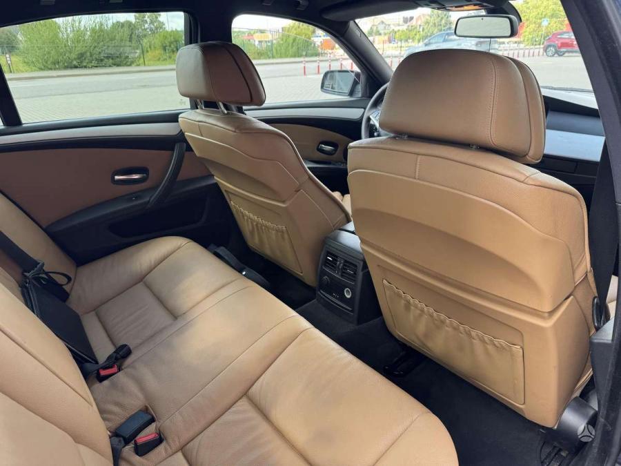 Zils BMW 525 2008 Klaipėda, ar dzinēja tilpumu 2.99 L un nobraukumu 350 tūkst. km par 5750 €, foto 9 vietnē AUTOMOTO.COM.LV
