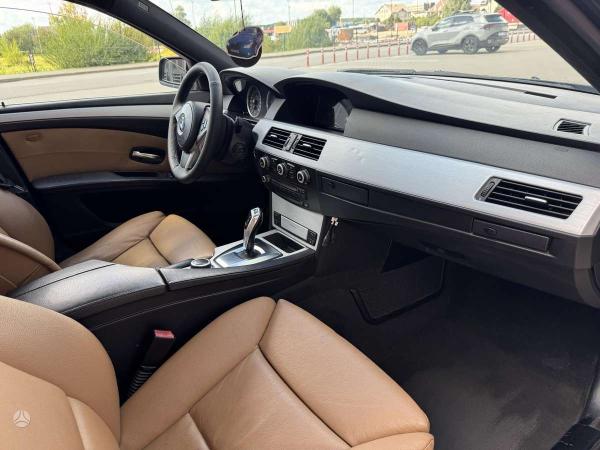 Zils BMW 525 2008 Klaipėda, ar dzinēja tilpumu 2.99 L un nobraukumu 350 tūkst. km par 5750 €, foto 11 vietnē AUTOMOTO.COM.LV