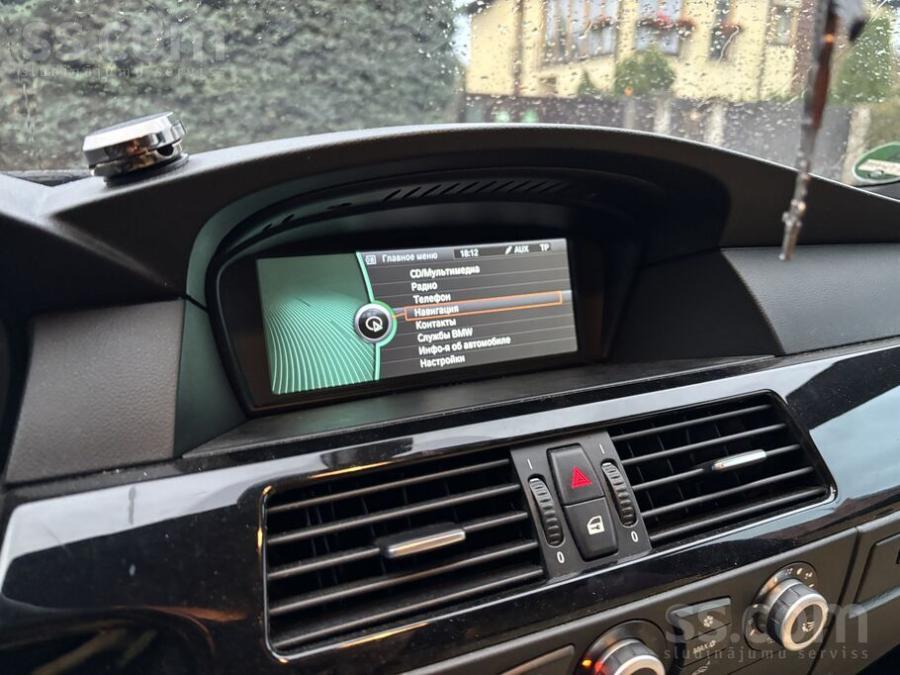 Blue BMW 525 2008 in Riga, with an engine capacity of 3.00 L and mileage of 345 thousand km for 4200 €, photo 18 on AUTOMOTO.COM.LV