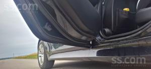 Zils BMW 525 2009 Tukums, ar dzinēja tilpumu 3.00 L un nobraukumu 261 tūkst. km par 6200 €, foto 10 vietnē AUTOMOTO.COM.LV