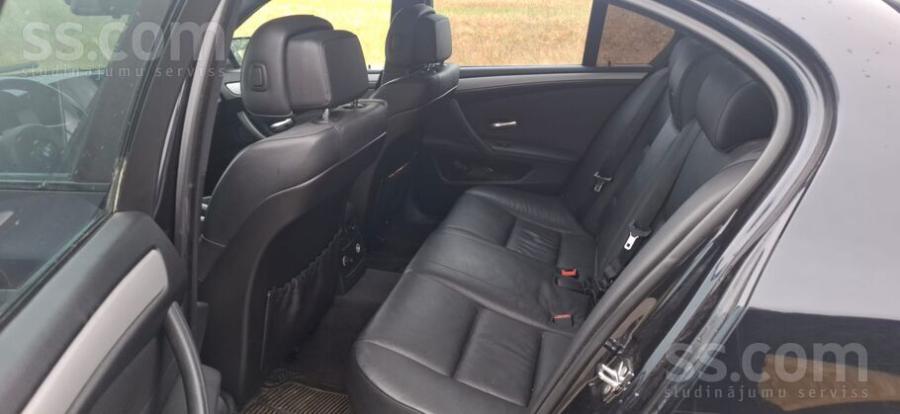 Zils BMW 525 2009 Tukums, ar dzinēja tilpumu 3.00 L un nobraukumu 261 tūkst. km par 6200 €, foto 15 vietnē AUTOMOTO.COM.LV