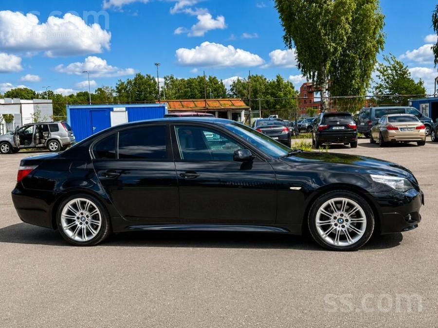 Zils BMW 525 2009 Rīga, ar dzinēja tilpumu 3.00 L un nobraukumu 322 tūkst. km par 9800 €, foto 5 vietnē AUTOMOTO.COM.LV