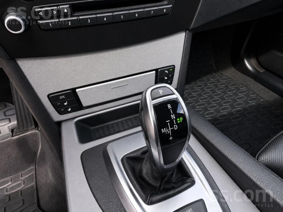 Zils BMW 525 2009 Rīga, ar dzinēja tilpumu 3.00 L un nobraukumu 322 tūkst. km par 9800 €, foto 20 vietnē AUTOMOTO.COM.LV