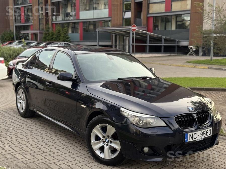 Blue BMW 525 2009 in Riga, with an engine capacity of 3.00 L and mileage of 261 thousand km for 6690 €, photo 1 on AUTOMOTO.COM.LV