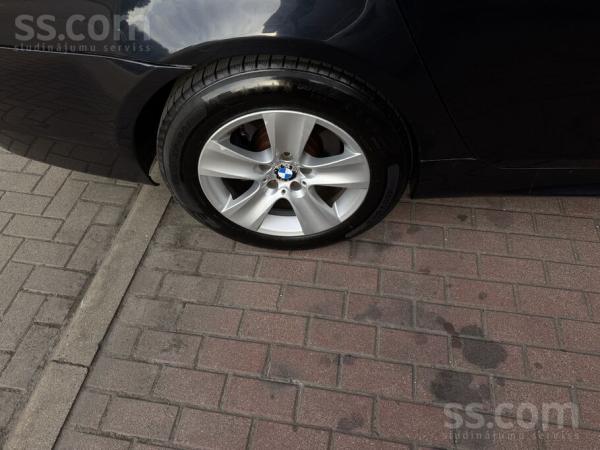 Zils BMW 525 2009 Rīga, ar dzinēja tilpumu 3.00 L un nobraukumu 261 tūkst. km par 6690 €, foto 9 vietnē AUTOMOTO.COM.LV
