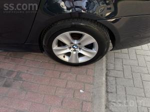 Blue BMW 525 2009 in Riga, with an engine capacity of 3.00 L and mileage of 261 thousand km for 6690 €, photo 13 on AUTOMOTO.COM.LV