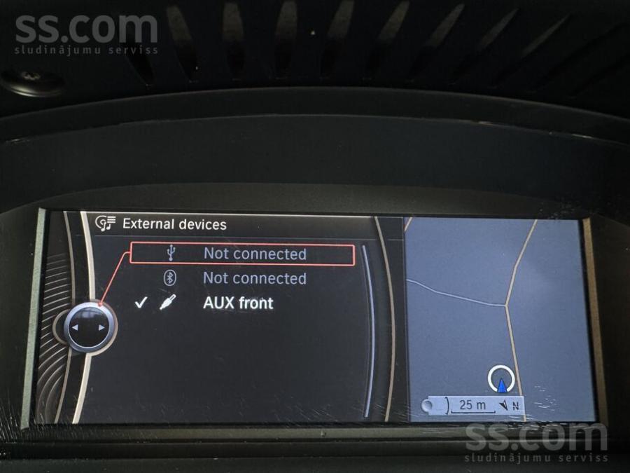 Blue BMW 525 2009 in Riga, with an engine capacity of 3.00 L and mileage of 261 thousand km for 6690 €, photo 20 on AUTOMOTO.COM.LV