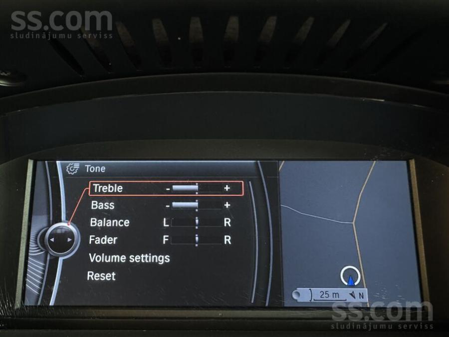 Blue BMW 525 2009 in Riga, with an engine capacity of 3.00 L and mileage of 261 thousand km for 6690 €, photo 22 on AUTOMOTO.COM.LV