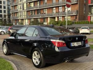 Zils BMW 525 2009 Rīga, ar dzinēja tilpumu 3.00 L un nobraukumu 261 tūkst. km par 6990 €, foto 8 vietnē AUTOMOTO.COM.LV