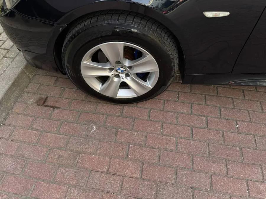 Zils BMW 525 2009 Rīga, ar dzinēja tilpumu 3.00 L un nobraukumu 261 tūkst. km par 6990 €, foto 11 vietnē AUTOMOTO.COM.LV
