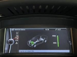Zils BMW 525 2009 Rīga, ar dzinēja tilpumu 3.00 L un nobraukumu 261 tūkst. km par 6990 €, foto 23 vietnē AUTOMOTO.COM.LV