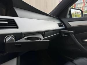 Zils BMW 525 2009 Rīga, ar dzinēja tilpumu 3.00 L un nobraukumu 261 tūkst. km par 6990 €, foto 28 vietnē AUTOMOTO.COM.LV