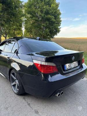Zils BMW 525 2009 Telšiai, ar dzinēja tilpumu 2.99 L un nobraukumu 313 tūkst. km par 5200 €, foto 13 vietnē AUTOMOTO.COM.LV