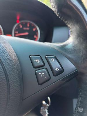 Zils BMW 525 2009 Telšiai, ar dzinēja tilpumu 2.99 L un nobraukumu 313 tūkst. km par 5200 €, foto 25 vietnē AUTOMOTO.COM.LV