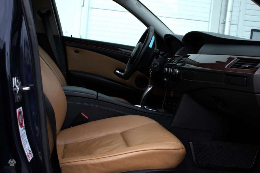 Zils BMW 525 2009 Klaipėda, ar dzinēja tilpumu 3.00 L un nobraukumu 411 tūkst. km par 6299 €, foto 23 vietnē AUTOMOTO.COM.LV