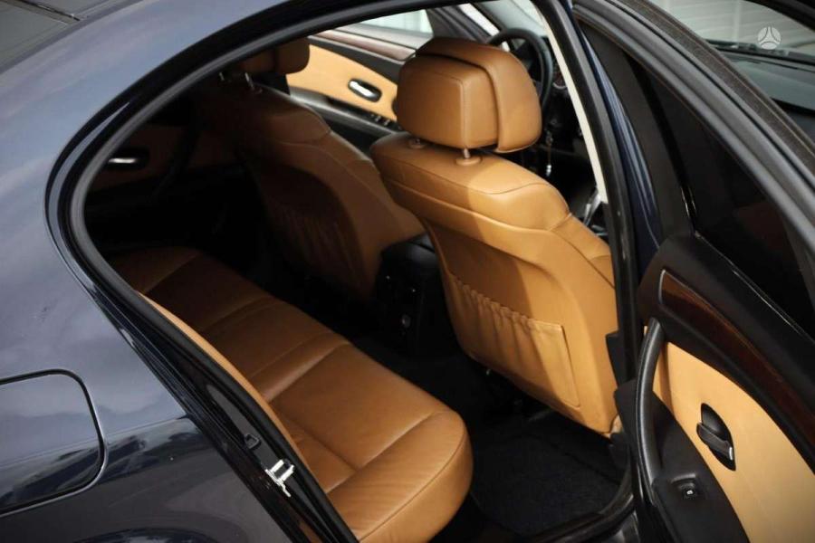 Zils BMW 525 2009 Klaipėda, ar dzinēja tilpumu 3.00 L un nobraukumu 411 tūkst. km par 6299 €, foto 26 vietnē AUTOMOTO.COM.LV