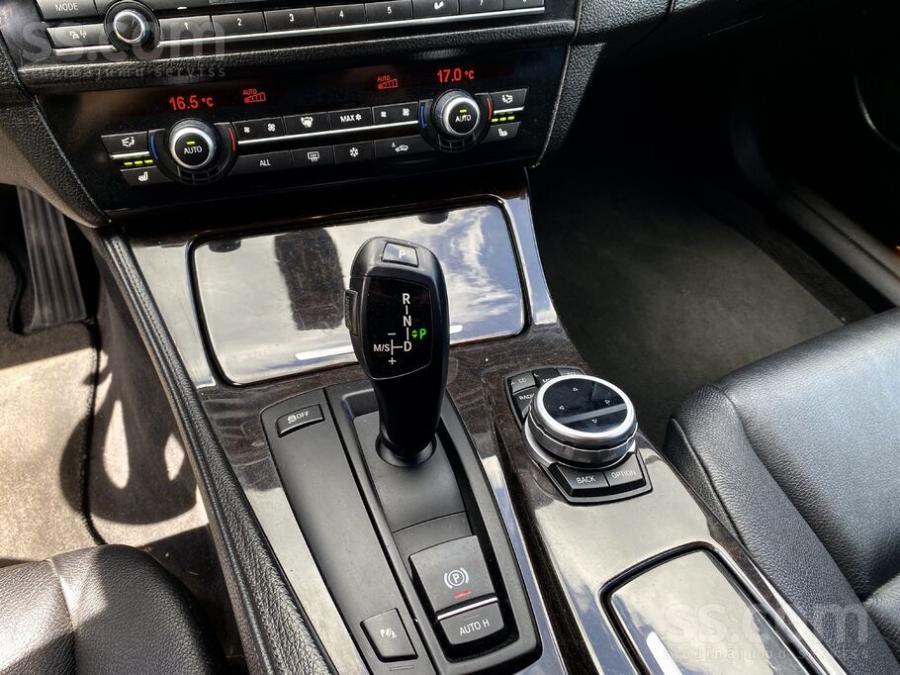 Zils BMW 525 2010 Rīga, ar dzinēja tilpumu 3.00 L un nobraukumu 338 tūkst. km par 9200 €, foto 8 vietnē AUTOMOTO.COM.LV