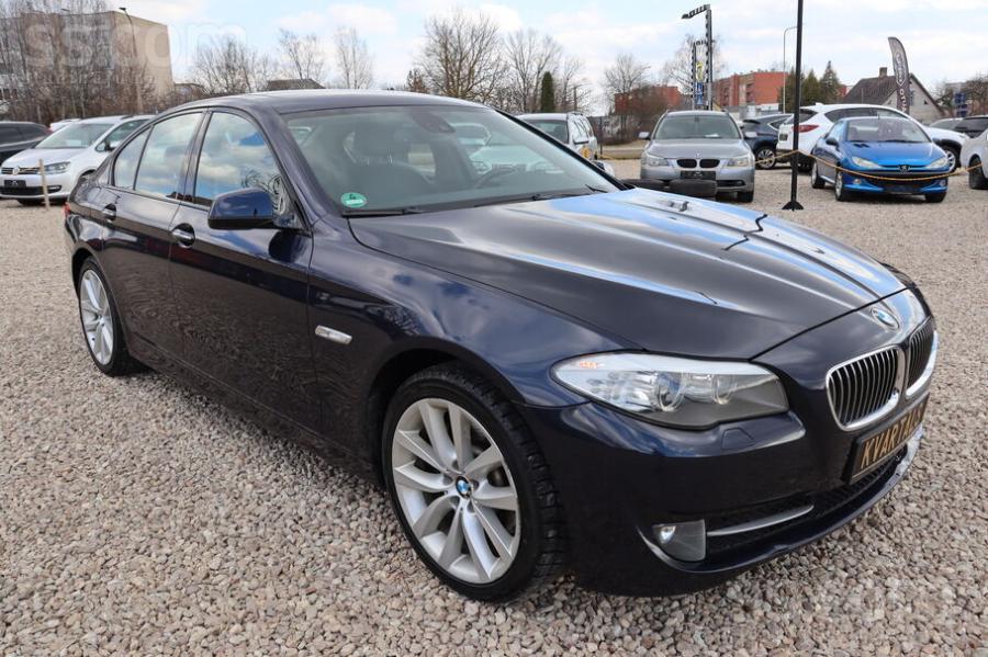 Zils BMW 525 2010 Rīga, ar dzinēja tilpumu 3.00 L un nobraukumu 0 tūkst. km par 9990 €, foto 3 vietnē AUTOMOTO.COM.LV