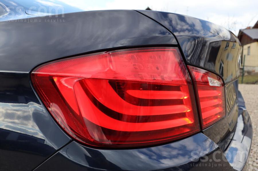 Zils BMW 525 2010 Rīga, ar dzinēja tilpumu 3.00 L un nobraukumu 0 tūkst. km par 9990 €, foto 10 vietnē AUTOMOTO.COM.LV