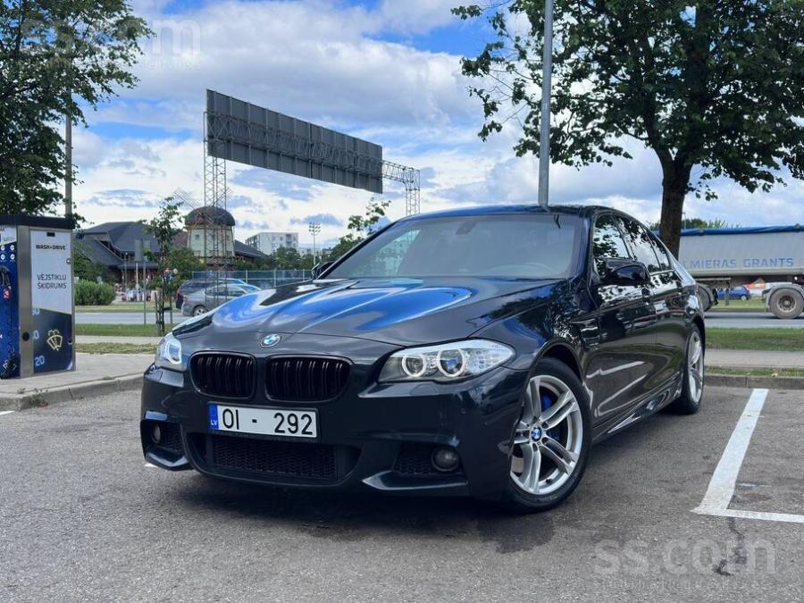 Blue BMW 525 2010 in Riga, with an engine capacity of 3.00 L and mileage of 0 thousand km for 10490 €, photo 1 on AUTOMOTO.COM.LV