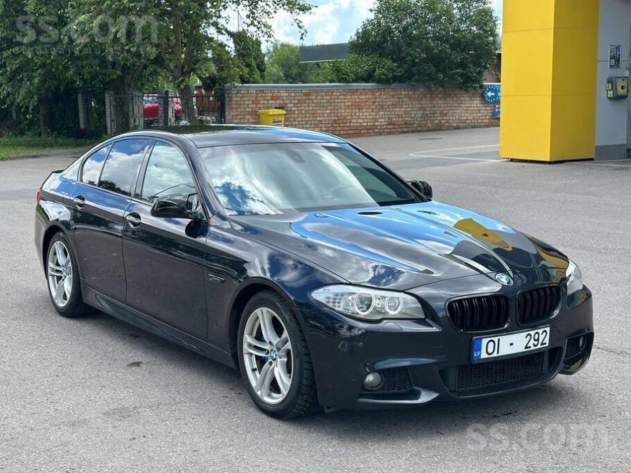 Blue BMW 525 2010 in Riga, with an engine capacity of 3.00 L and mileage of 0 thousand km for 10490 €, photo 4 on AUTOMOTO.COM.LV