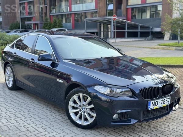 Blue BMW 525 2010 in Riga, with an engine capacity of 3.00 L and mileage of 312 thousand km for 9990 €, photo 1 on AUTOMOTO.COM.LV