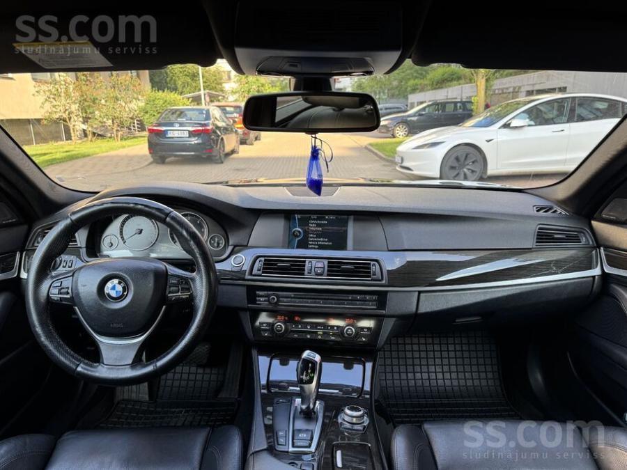 Zils BMW 525 2010 Rīga, ar dzinēja tilpumu 3.00 L un nobraukumu 312 tūkst. km par 9990 €, foto 10 vietnē AUTOMOTO.COM.LV