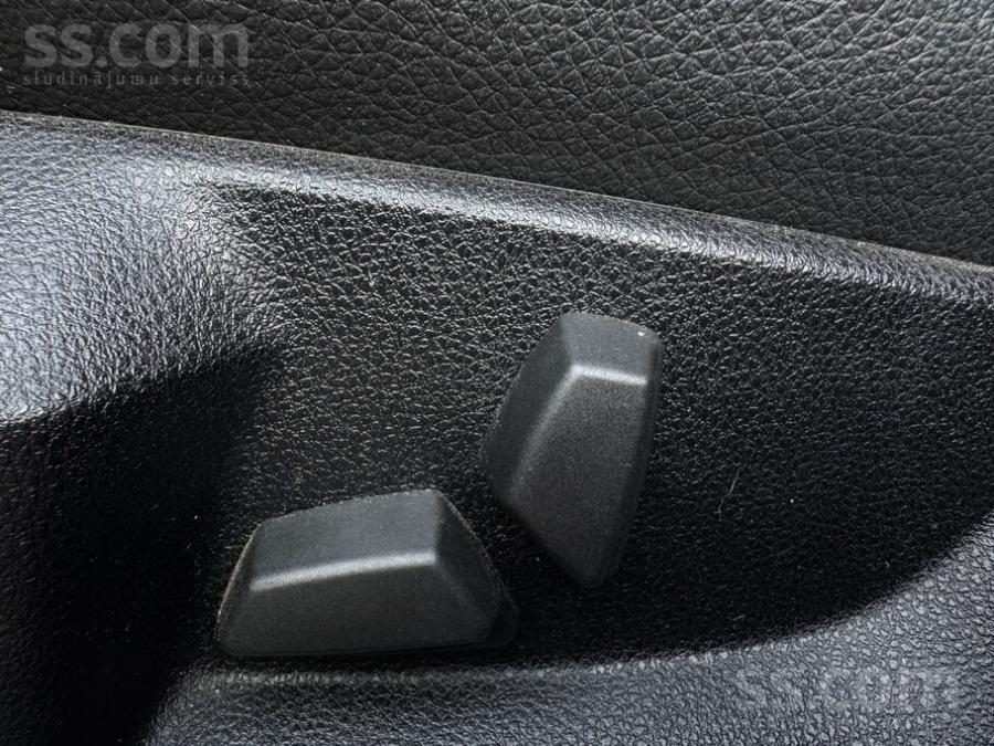 Zils BMW 525 2010 Rīga, ar dzinēja tilpumu 3.00 L un nobraukumu 312 tūkst. km par 9990 €, foto 24 vietnē AUTOMOTO.COM.LV