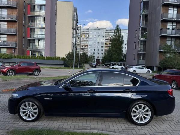 Zils BMW 525 2010 Rīga, ar dzinēja tilpumu 3.00 L un nobraukumu 312 tūkst. km par 9990 €, foto 3 vietnē AUTOMOTO.COM.LV