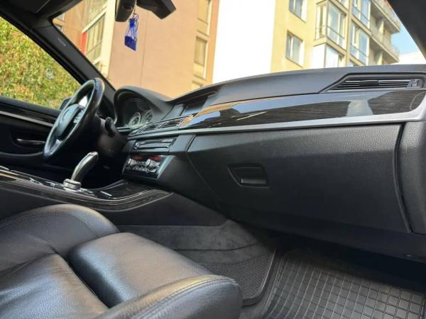 Zils BMW 525 2010 Rīga, ar dzinēja tilpumu 3.00 L un nobraukumu 312 tūkst. km par 9990 €, foto 10 vietnē AUTOMOTO.COM.LV