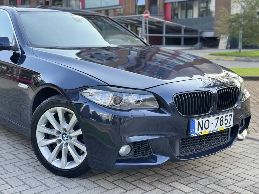 Blue BMW 525 2010 in Riga, with an engine capacity of 3.00 L and mileage of 312 thousand km for 9990 €, photo 3 on AUTOMOTO.COM.LV