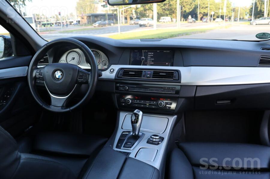 Zils BMW 525 2010 Rīga, ar dzinēja tilpumu 3.00 L un nobraukumu 0 tūkst. km par 9990 €, foto 10 vietnē AUTOMOTO.COM.LV